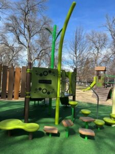 Longmont's New Playground Brings Nature to Life! | Slides and Sunshine